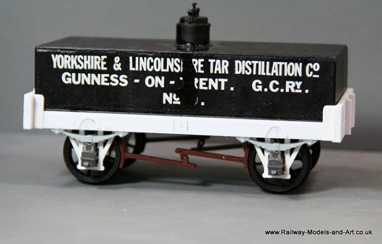 Scratch Built Rectangular Tar Tank | Railway Models and Art Blog